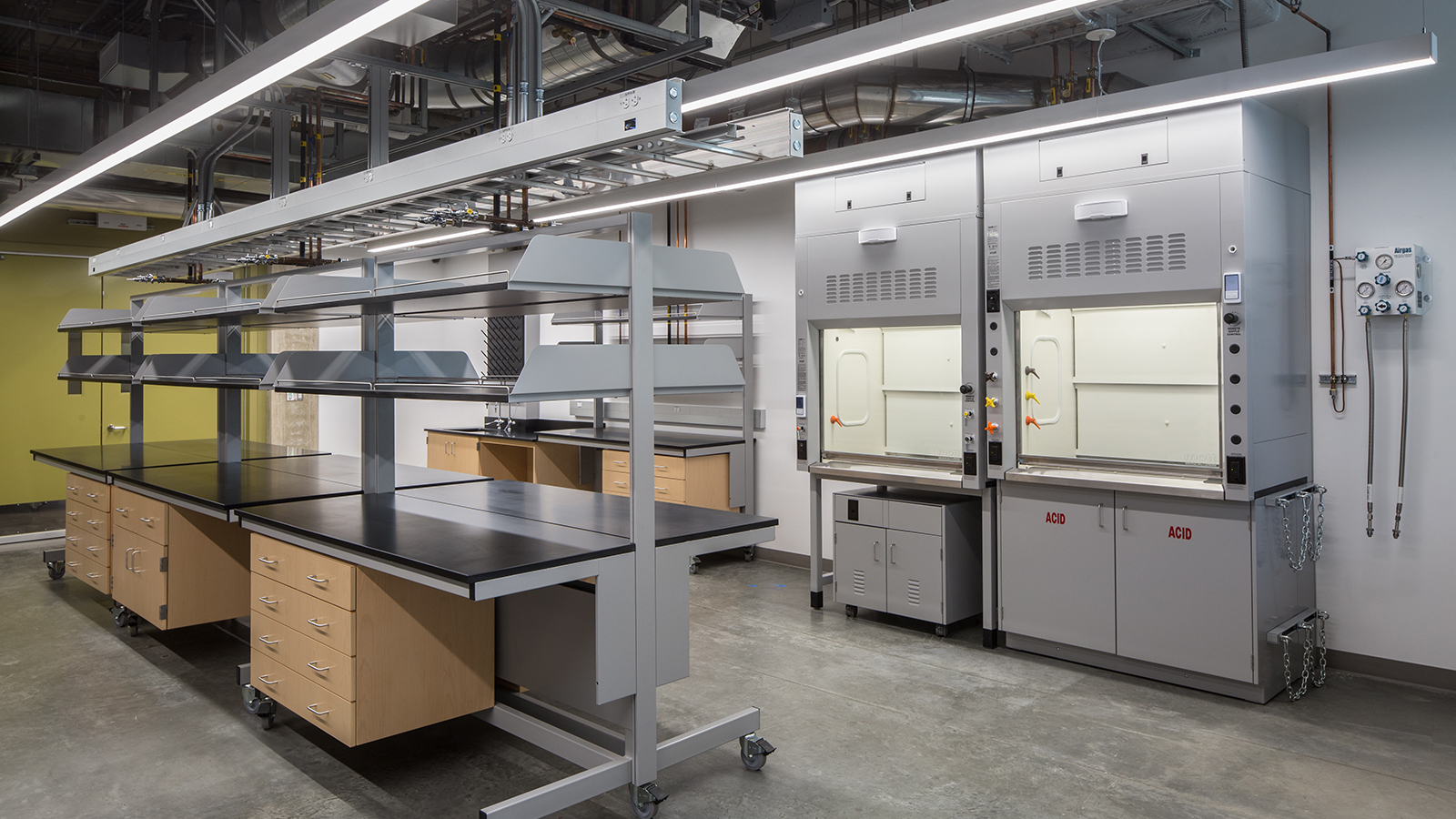 UCSD - SME Building, Level 2 Laboratory Renovation - Good & Roberts